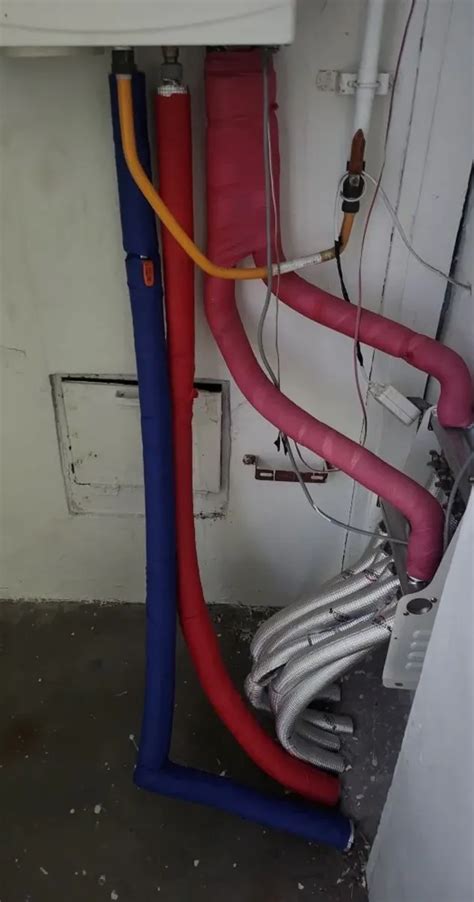 급하게 전화드렸는데 빠른시간에 와주셔서 작업해주셨어요 설명도 잘해주고 깔끔하게 수리 해주셨습니다 감사합니다 숨고 숨은고수