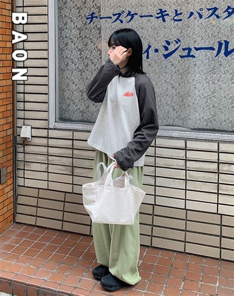 바온 3만장돌파 Baon 폰치 프린팅 레글런 배색 긴팔 티 2color