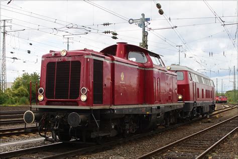Baureihe 211-213 (V100 West auch 0212 V90P) Fotos (2 ...