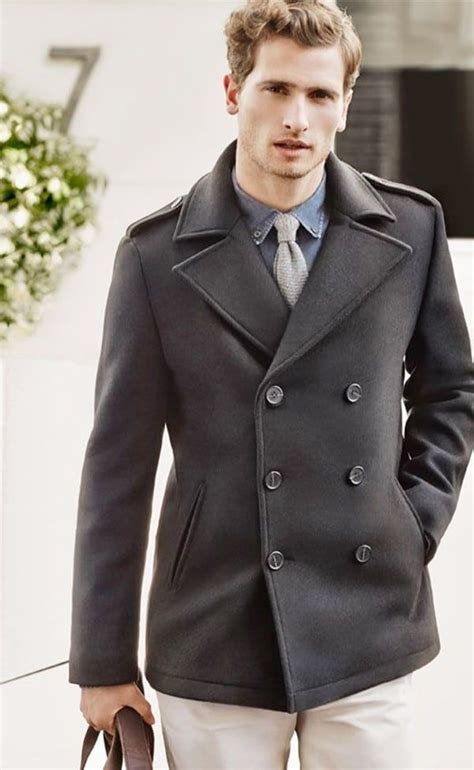 How To Wear A Pea Coat 40 Dynamic Pea Coats For Men Peacoat Men