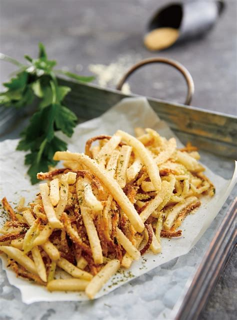 氣炸鍋【帕瑪森起司薯條】酥脆好吃秘訣「洗＋醃」2 招必學 食譜自由配 自由電子報