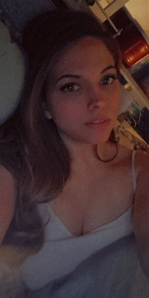 Plain Jane Me 😜 18 Nude Pics Xhamster