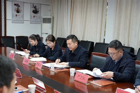 海曙区政务办开展大调研大走访大服务大解题系列活动宁波市四明职业高级中学产权办理协调推进会