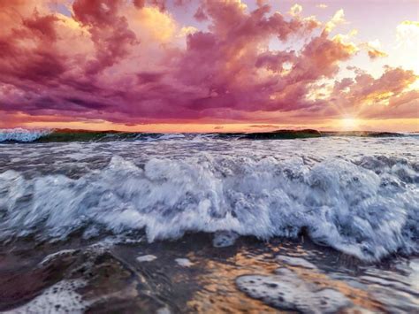 Tides And The Pull Of The Moon And Sun Skyearth