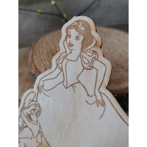 Фигура за оцветяване Снежанка