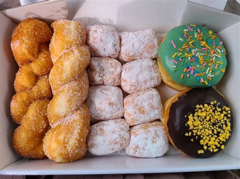 가성비 좋은 파주조은도너츠 베이커리선물용 세트 단체 간식 도넛 디저트 네이버 블로그