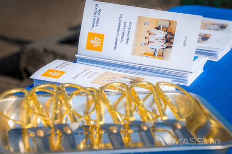 “Тавантолгой түлш” ХХК химийн шинжилгээ туршилтын лабораторитой боллоо