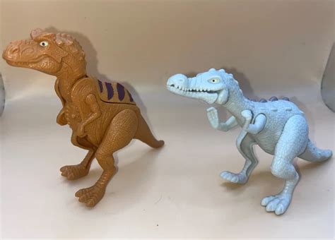 Ice Age Dawn Of The Dinosaurs Set Figure Toy Bundle Rudy And Mama Dino