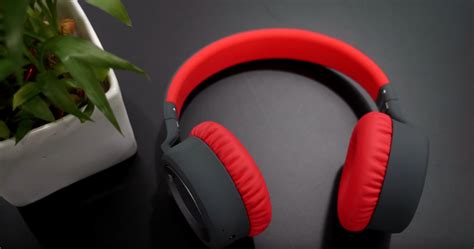 Top Tech Bluetooth Headphones Under Rs Igyaan Network