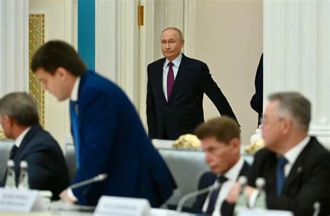 Песков сообщил что в графике Путина нет скорых поездок на Ближний Восток