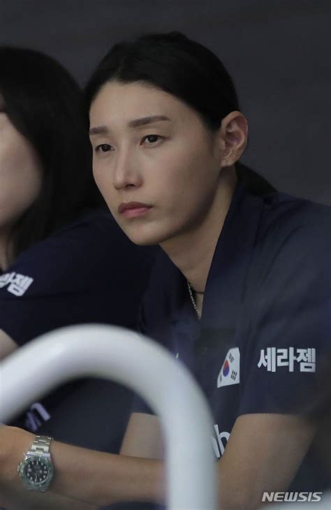 블ㄹ레드 On Twitter 개좋다 김연경 얼굴