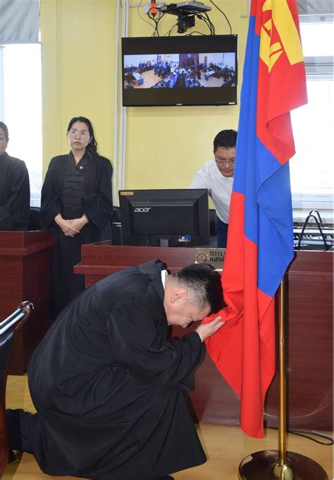 ДАРХАН УУЛ АЙМАГ ДАХЬ ШҮҮХИЙН ТАМГЫН ГАЗАР