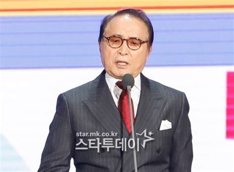 원로배우 신영균 이승만기념관 부지로 땅 4000평 기증하겠다 네이트 뉴스