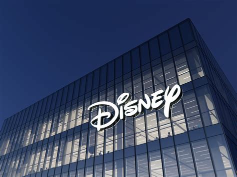 Walt Disney Shares Hit 52 Week High Amid Proxy Battle