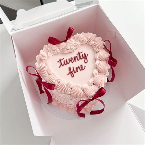 25 Birthday Cake Inspo