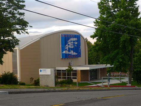Chief Sealth High School A Community School In Seattle