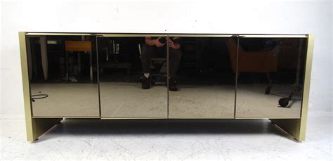 Mid Century Modern Mirrored Credenza For Sale At 1stdibs Mirrored