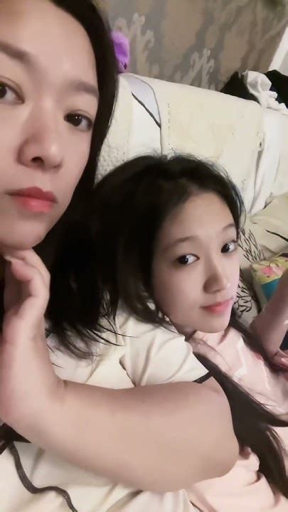 四十多岁的人了，你说老吧孩子还没成年，你说年轻吧，已经没有了当初的干劲了，你说有钱吧真要是遇上大事还真拿不出手。说没钱吧一日三餐还能凑活，现在