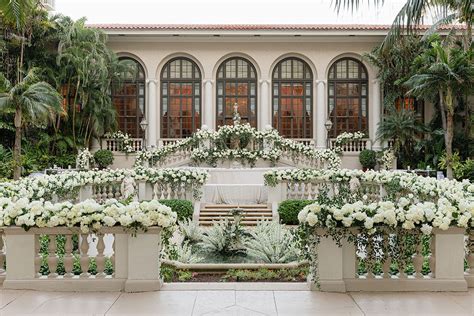 Boston Red Soxs Eric Hosmer And Tv Personality Kacie Mcdonnells New Ysd Events