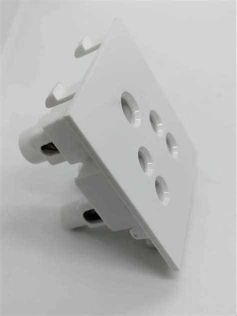 20a 5 Pin Switch Socket At ₹ 20 Piece In Jamnagar Id 2852889030448