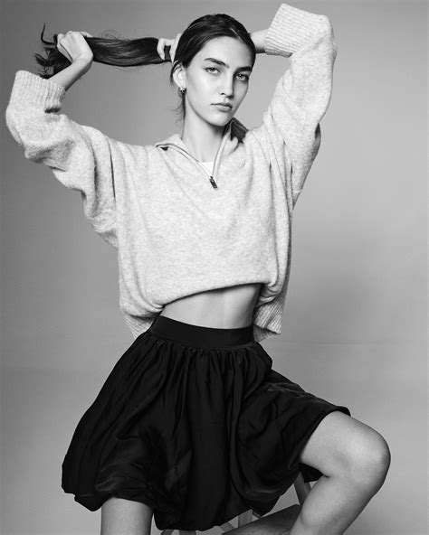 Kamilla Avant Models