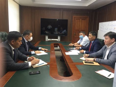 Зам тээврийн хөгжлийн яам Монголын авто замчдын холбоо ажил хэргийн уулзалт зохион