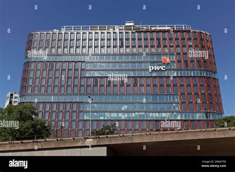 PricewaterhouseCoopers AG PWC Duesseldorf Branch Eclipse Office
