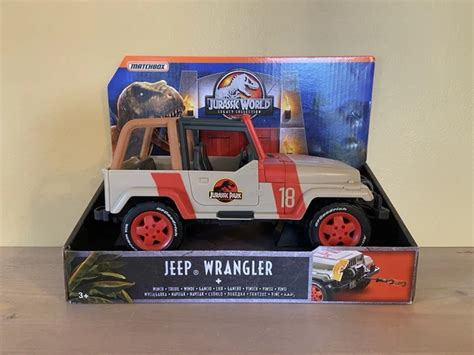 Jurassic World Park Legacy Collection Jeep Wrangler And Winch Matchbox