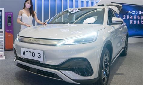 《紐約時報》：大學畢業青年沒興趣進工廠，中國電動車產業「粥多僧少」面臨缺工危機 Tnl The News Lens 關鍵評論網