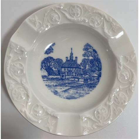 Wedgwood Accents Vintage 95s Wedgwood English Ashtray Porcelain