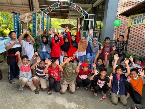 Outing Class Siswa Kelas 4 Dan 5 Ke Danuwo Waterpark