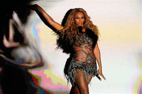 Beyonce Ruled New York In ‘4 Concert Debut Performance