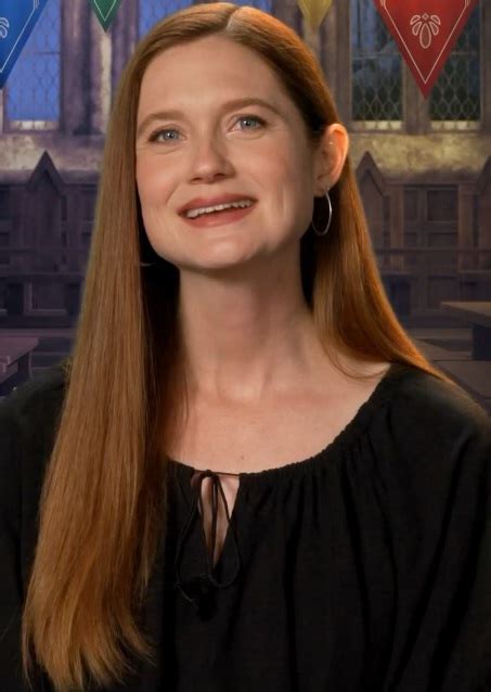 Harry Potter Bonnie Wright Tapo Mama Play Radio More Hits
