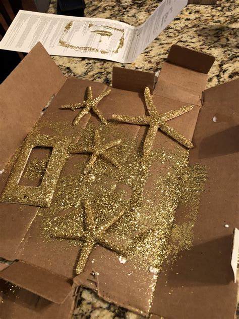 Pin By Tobi Snyder On Abbi Bathroombedroom Mermaid Room Girl Room