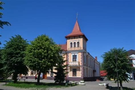 Судова Вишня