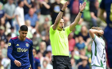 Suspende El Partido Entre Groningen Vs Ajax Por Invasión