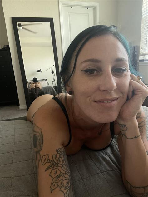 Real Tits And Real Personality Raltgirls