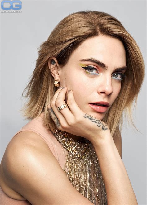 Cara Delevingne Nackt Nacktbilder Playboy Nacktfotos Fakes Oben Ohne