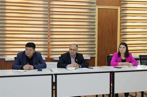 “Сургуультай хамтран хүүхэд хамгааллыг сайжруулах нь” төслийн 2023 оны үр дүнгийн уулзалт Ховд