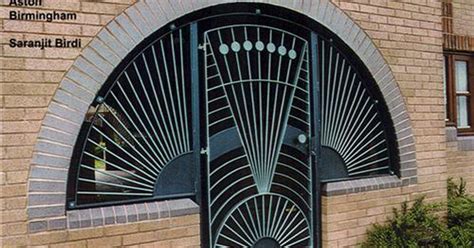 Axis Peacock Gate