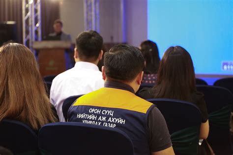 Угсармал орон сууцны дулаан алдагдлыг бууруулах төсөл хэрэгжиж эхэллээ