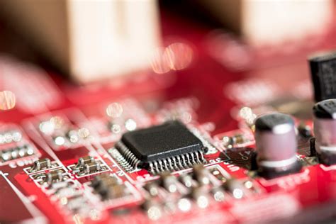 緊靠主機板背景 主機板 Cpu 主機板 邏輯板 主機板或主機板 的電子電路技術 照片檔及更多 中央處理器 照片 中央處理器 主機板