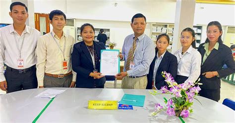 ព័ត៌មាន សាកលវិទ្យាល័យអាស៊ីអឺរ៉ុប