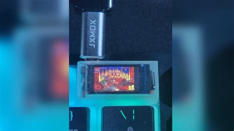 The Raspberry Pi Rp2040 Runs Doom On A Keycap