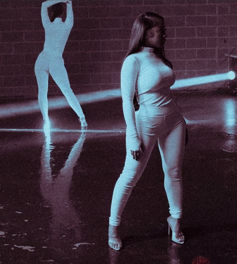 Pin By Lanor On Ppp Fashion Knee Boots Pants