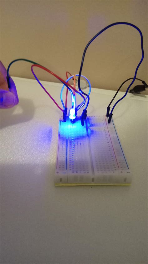 Darlington Pair Touch Circuit Tutorial Australia