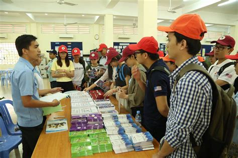 ត្រៀមប្រវត្តិរូបសង្ខេប Cv ឱ្យបានច្រើនច្បាប់សំរាប់ បងប្អូន និងសិស្សនិស្សិតដែលកំពុងរកការងារធ្វើ