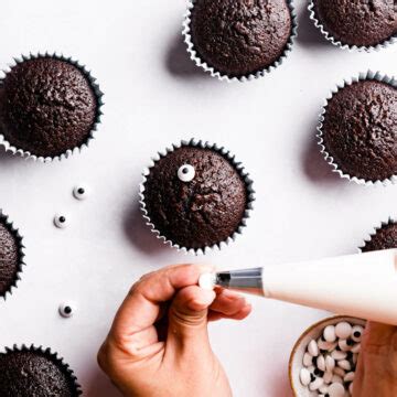Halloween Mummy Cupcakes Anna Banana