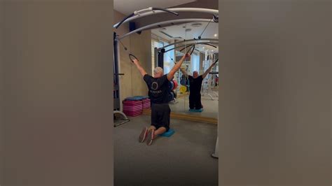 Одно из эффективных упражнений на широчайшие мышцы спины спортклуб фитнесбиосфера фитнесклуб