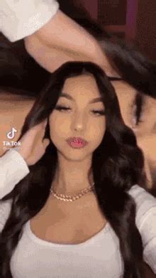 Tik Tok Gif Tik Tok Discover Share Gifs